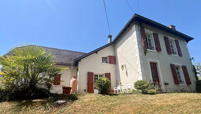 Salies-de-Béarn - Maison 7 pièces à vendre