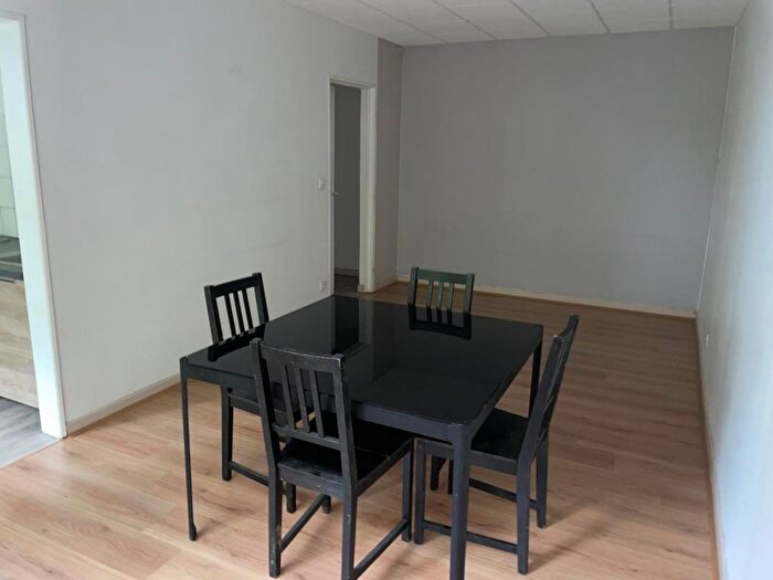 Appartement à louer - Villeurbanne, Tonkin Nord - 2 pièces - 1 chambre