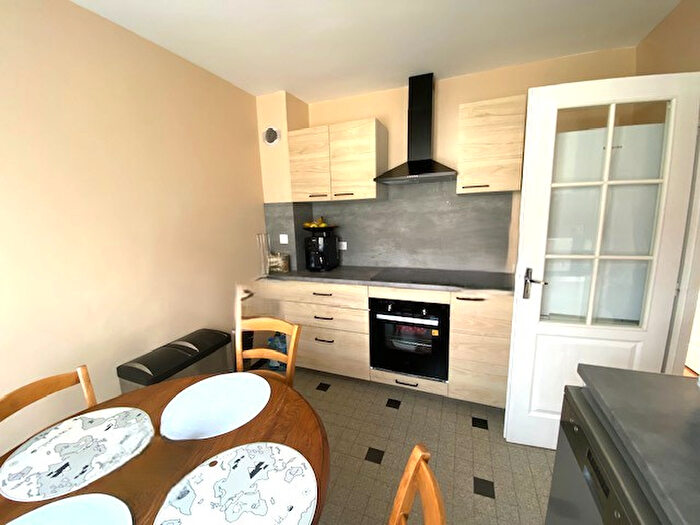 Maison à louer - Neuilly-lès-Dijon - 4 pièces - 3 chambres