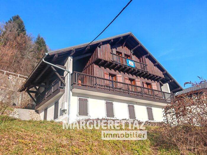 Maison à vendre - Verchaix - 7 pièces - 5 chambres