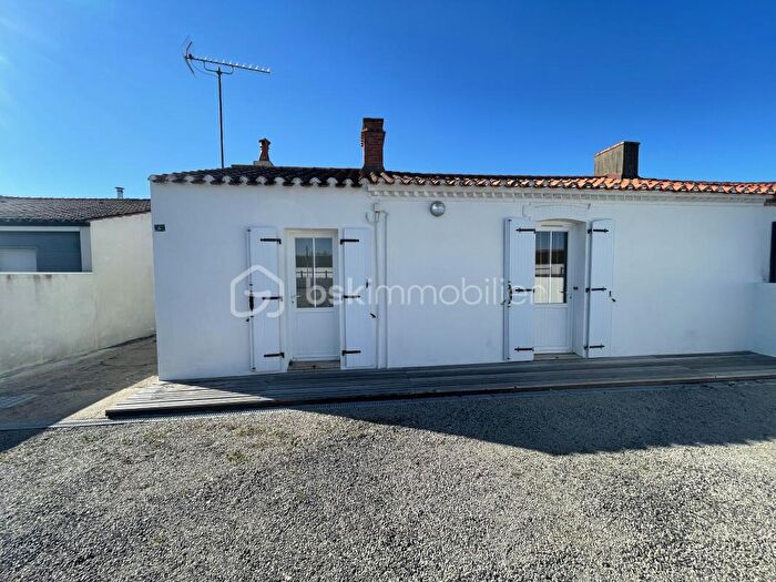 Maison 4 pièces à Le Fenouiller, à vendre