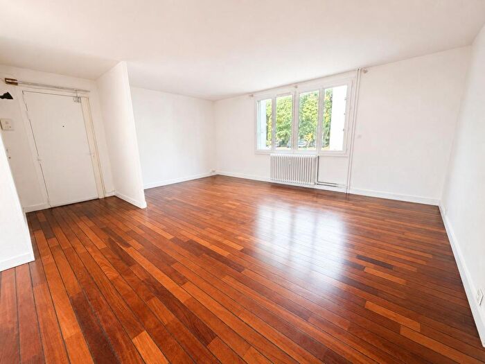 Appartement 4 pièces à Le Chesnay, Aubert, à vendre