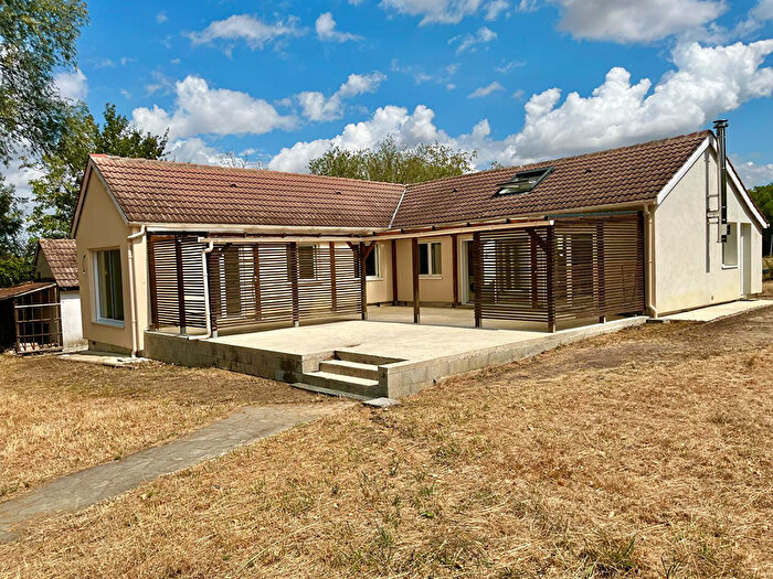 Varennes-Changy : Maison 5 pièces à vendre