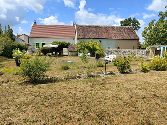 Maison à vendre - Saint-Christophe-en-Boucherie - 4 pièces - 2 chambres