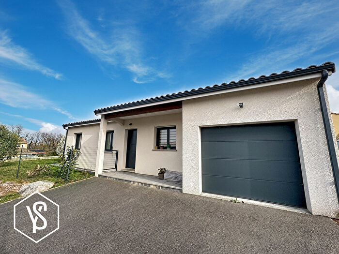 Maison à vendre - Bourg-Saint-Bernard - 4 pièces - 3 chambres