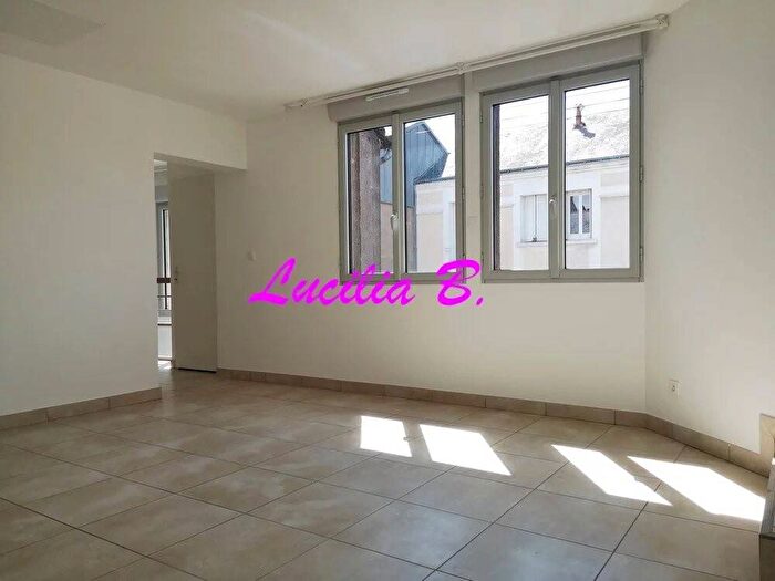 Appartement à louer - Tours - 5 pièces - 3 chambres