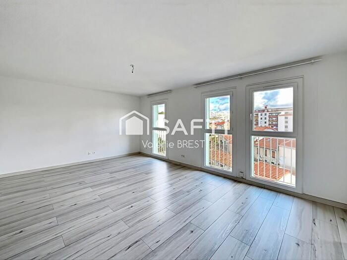 Appartement à vendre - Marseille e , Cinq Avenues - 4 pièces - 3 chambres