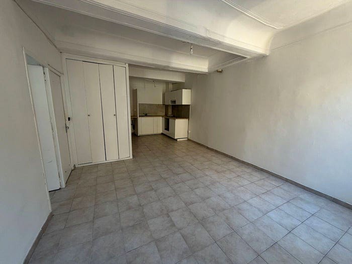 Centre Ville, Le Beausset - Appartement 2 pièces à louer