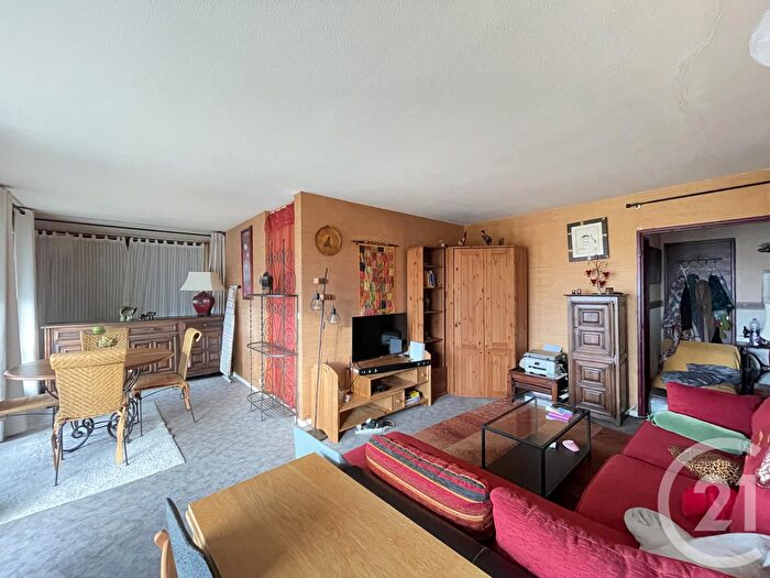 Appartement à vendre - Élancourt, Le Berceau, Les Réaux, La Commanderie - 5 pièces - 3 chambres