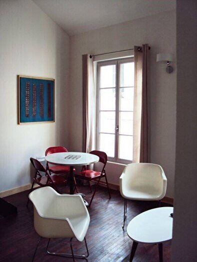 Fontcouverte, Avignon : Appartement 4 pièces à louer