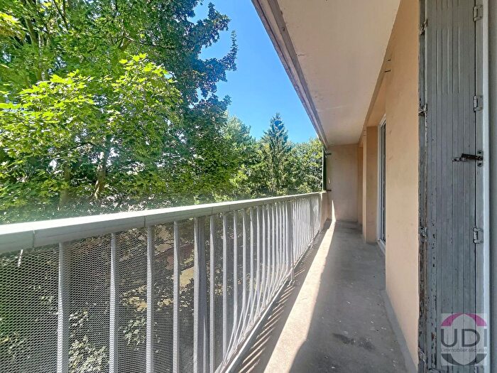 Corbeil-Essonnes, Centre-ville - Appartement 3 pièces à vendre