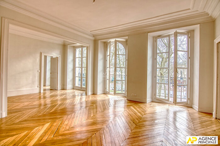 Appartement à vendre - Versailles, Notre Dame - 5 pièces - 3 chambres