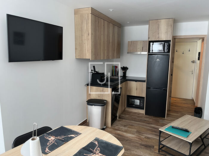 Appartement à vendre - Enchastrayes - 1 pièce