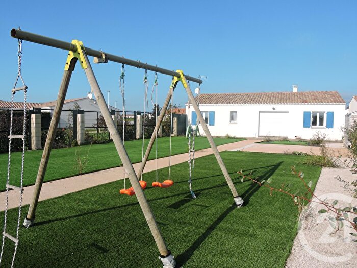 Maison à louer - Charron - 4 pièces - 3 chambres
