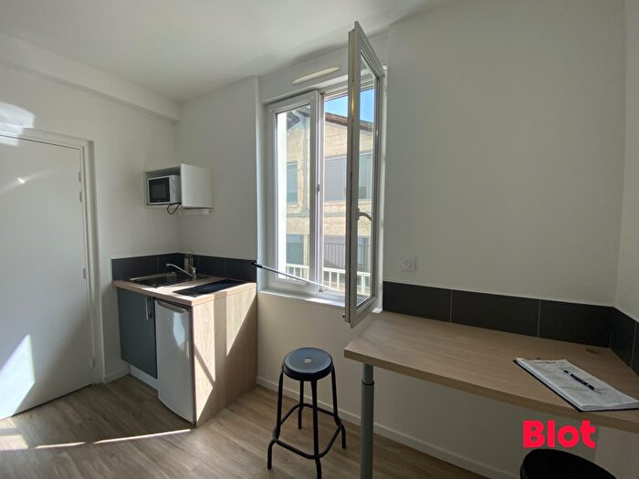 Appartement à vendre - Quartiers Centre, Alphonse Guérin - 2 pièces - 1 chambre