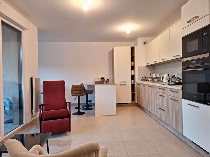Pessicart, Nice : Appartement 3 pièces à louer