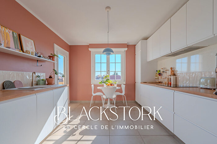 Appartement à vendre - Strasbourg, Meinau, Plaine des Bouchers, Hohwarth - 3 pièces - 2 chambres