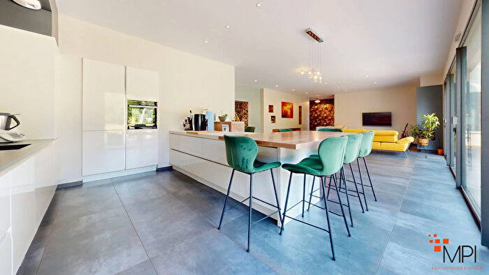 Maison 7 pièces à vendre à Le Rheu