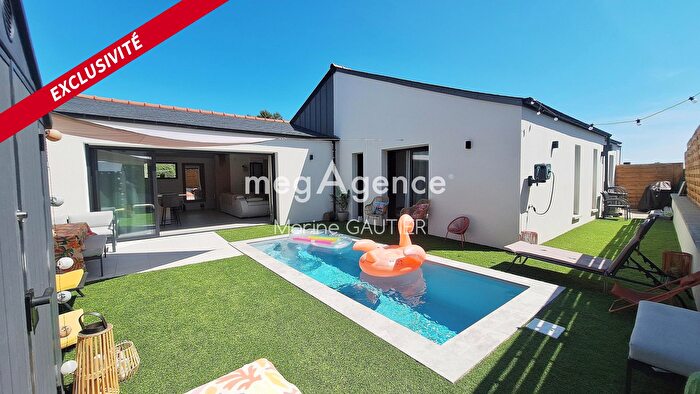 Maison 5 pièces à Miniac-Morvan, à vendre