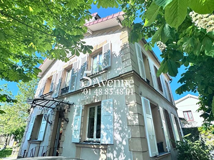 Saint-Maur-des-Fossés, La Varenne : Maison 7 pièces à vendre
