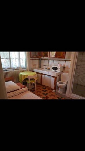 Appartement à louer - Centre, Nanterre - 1 pièce