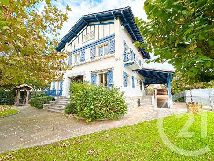 Maison à vendre - Hendaye, Plage, Sopite, Aguerria, Corniche - 9 pièces - 7 chambres