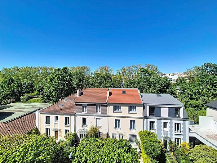 Appartement 2 pièces à vendre - Issy-les-Moulineaux, Les Iles, La Ferme