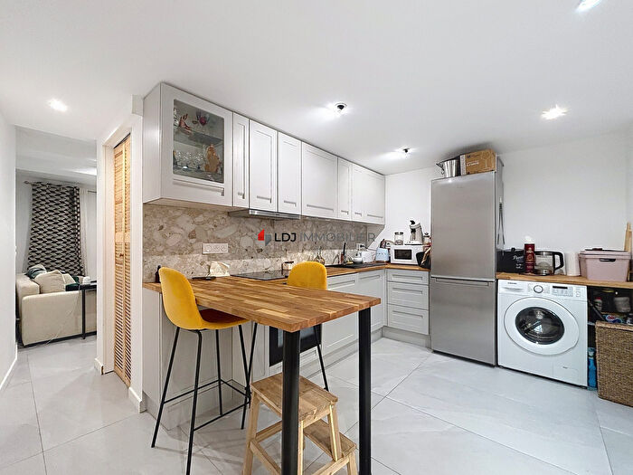 Maison à vendre - Olette - 4 pièces - 2 chambres