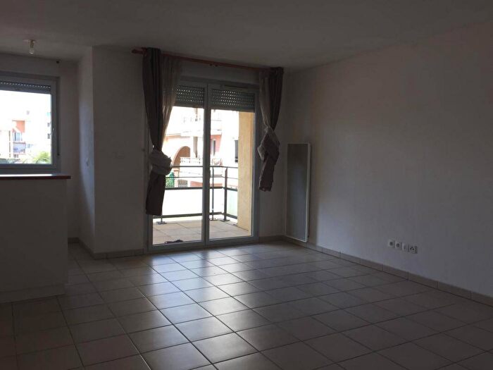 Appartement à louer - Zone Agricole, Saint-Estève - 2 pièces - 1 chambre