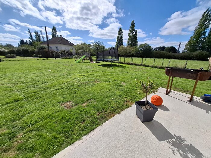 Maison à vendre - Juillé - 6 pièces - 5 chambres