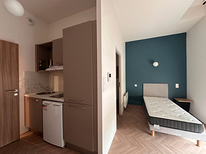 Appartement à louer - Albi, Centre-ville - 1 pièce - 1 chambre