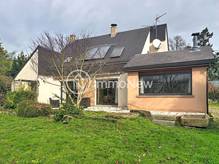 Maison à vendre - Sourdeval - 6 pièces - 4 chambres