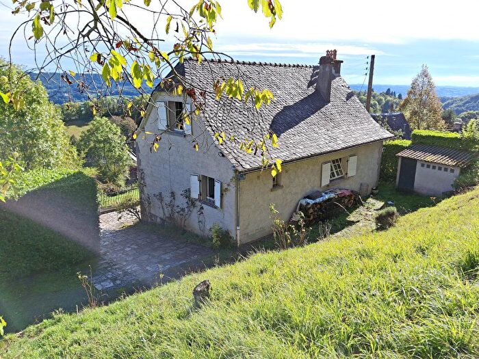 Maison à vendre - Polminhac - 4 pièces - 3 chambres