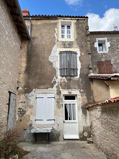 Maison à vendre - Mansle - 4 pièces - 2 chambres