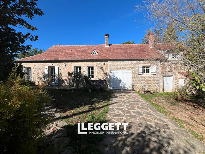 Nouzerines - Maison 9 pièces à vendre