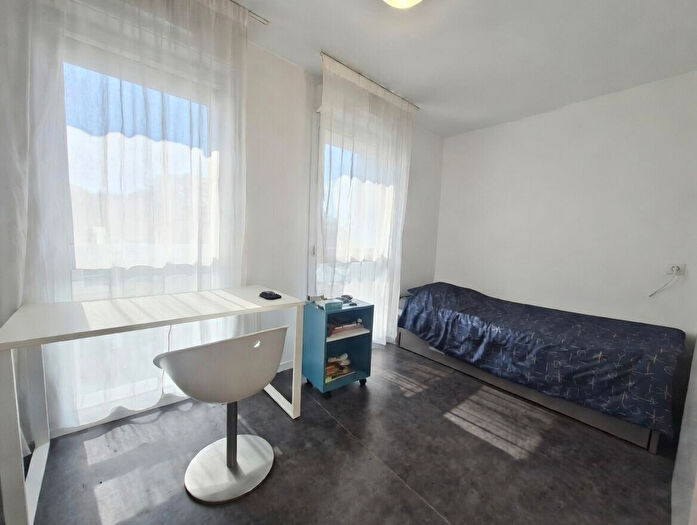 Lille, Fives : Appartement 1 pièce à vendre