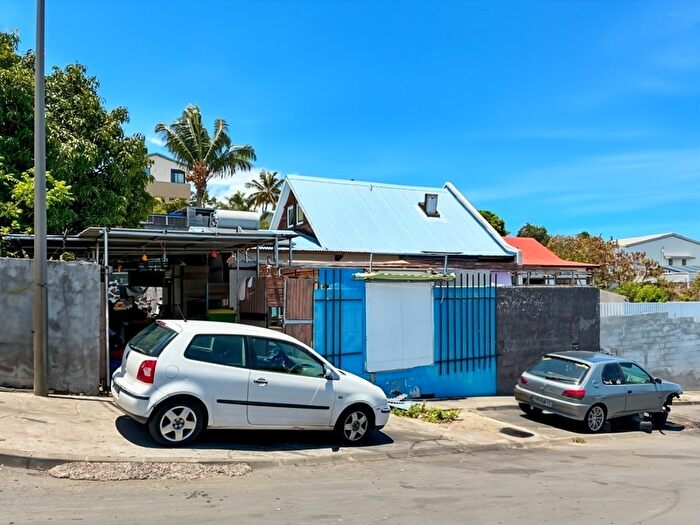 Maison à vendre - La Possession, Rivière des Galets, Halte-Là, Moulin Joli, Fond de Bac - 7 pièces - 6 chambres