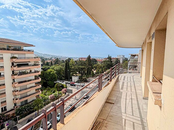 Appartement à vendre - Le Cannet, Bas Cannet - 3 pièces - 2 chambres