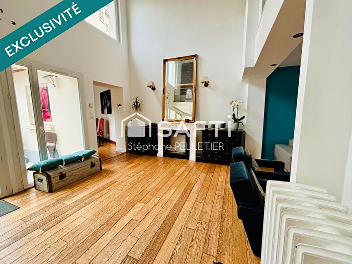 Maison à vendre - Quartiers Centre, Fougères, Sévigné - 8 pièces - 6 chambres