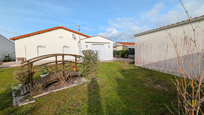 Maison à vendre - LAiguillon-sur-Mer - 5 pièces - 3 chambres