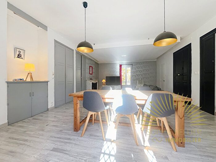Maison à vendre - Sauvian - 14 pièces - 6 chambres