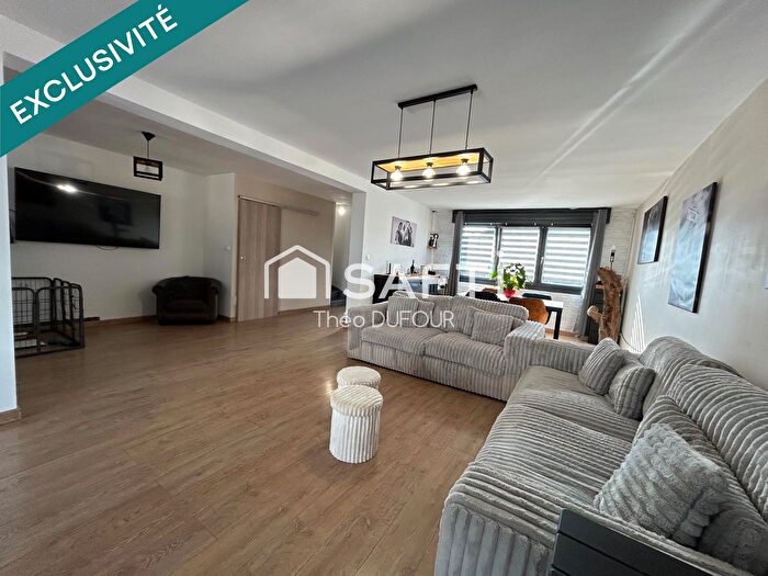 Maison à vendre - Douchy-les-Mines - 5 pièces - 4 chambres