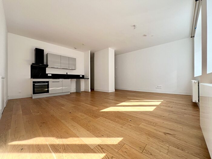 Grenoble, Gare : Appartement 2 pièces à louer