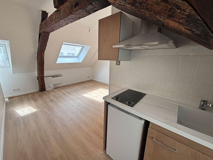 Appartement 1 pièce à louer - Orléans