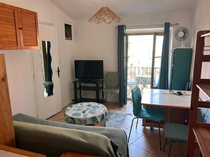 Appartement 2 pièces à louer à Le Port, Nice