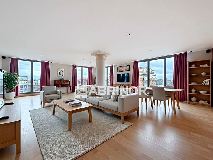 Roubaix, Centre-ville, Crouy : Appartement 4 pièces à vendre