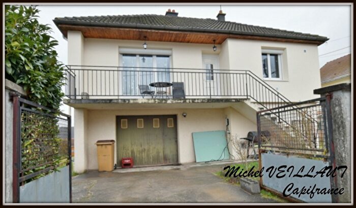 Maison à vendre - Lusigny - 4 pièces - 3 chambres