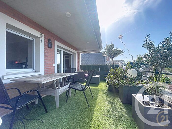 Appartement 6 pièces à vendre à Bondy, La Mare à Veuve