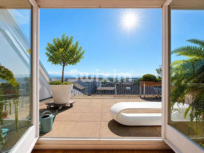 Divonne-les-Bains - Appartement 6 pièces à vendre
