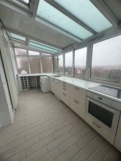 Appartement à louer - Plateau-Mont Valérien, Rueil-Malmaison - 2 pièces - 1 chambre